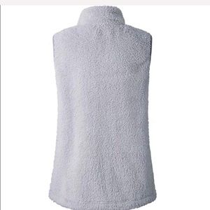 Jackets & Coats | Plush Vest Gray Faux Fur Women Zip Front Jacket ...